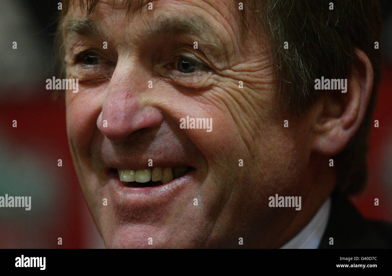 Soccer liverpool head shot headshot smiling mangms datacoapplies hi-res ...