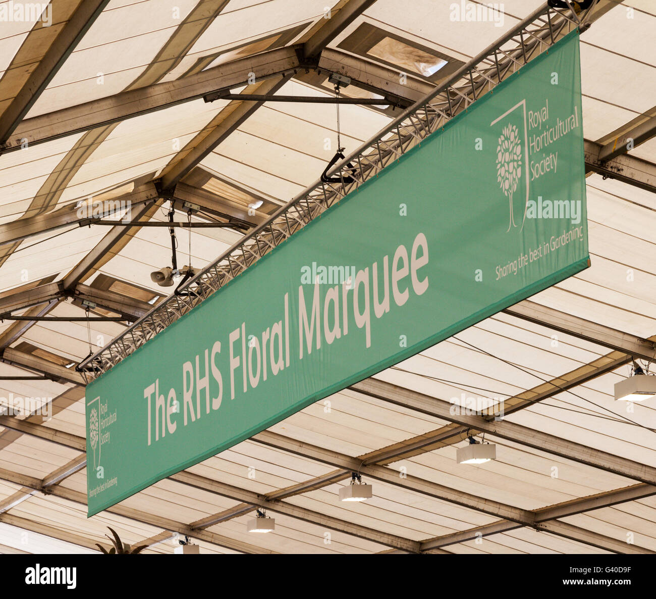 Rhs sign hi-res stock photography and images - Alamy