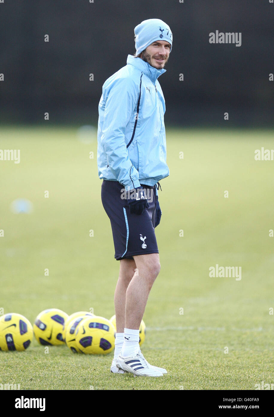 Soccer beckham trains hi-res stock photography and images - Alamy