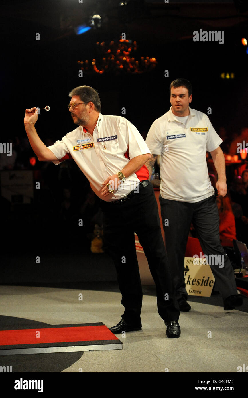 England's Martin Adams in action during the BDO World Professional ...