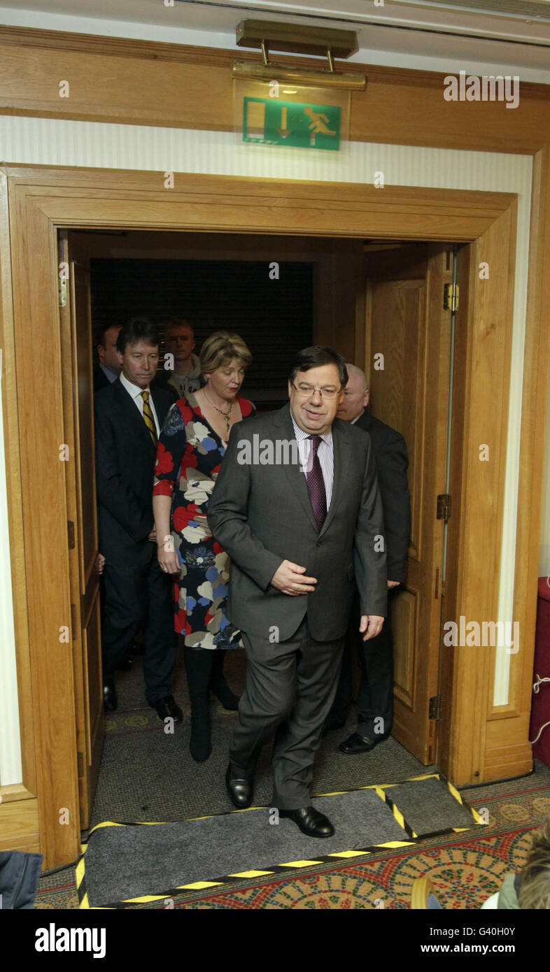 Brian Cowen leadership talks Stock Photo - Alamy