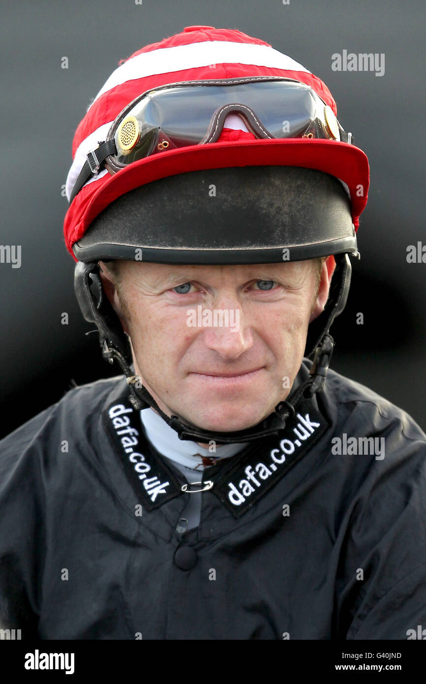 Jockey joe fanning southwell racecourse hi-res stock photography and ...