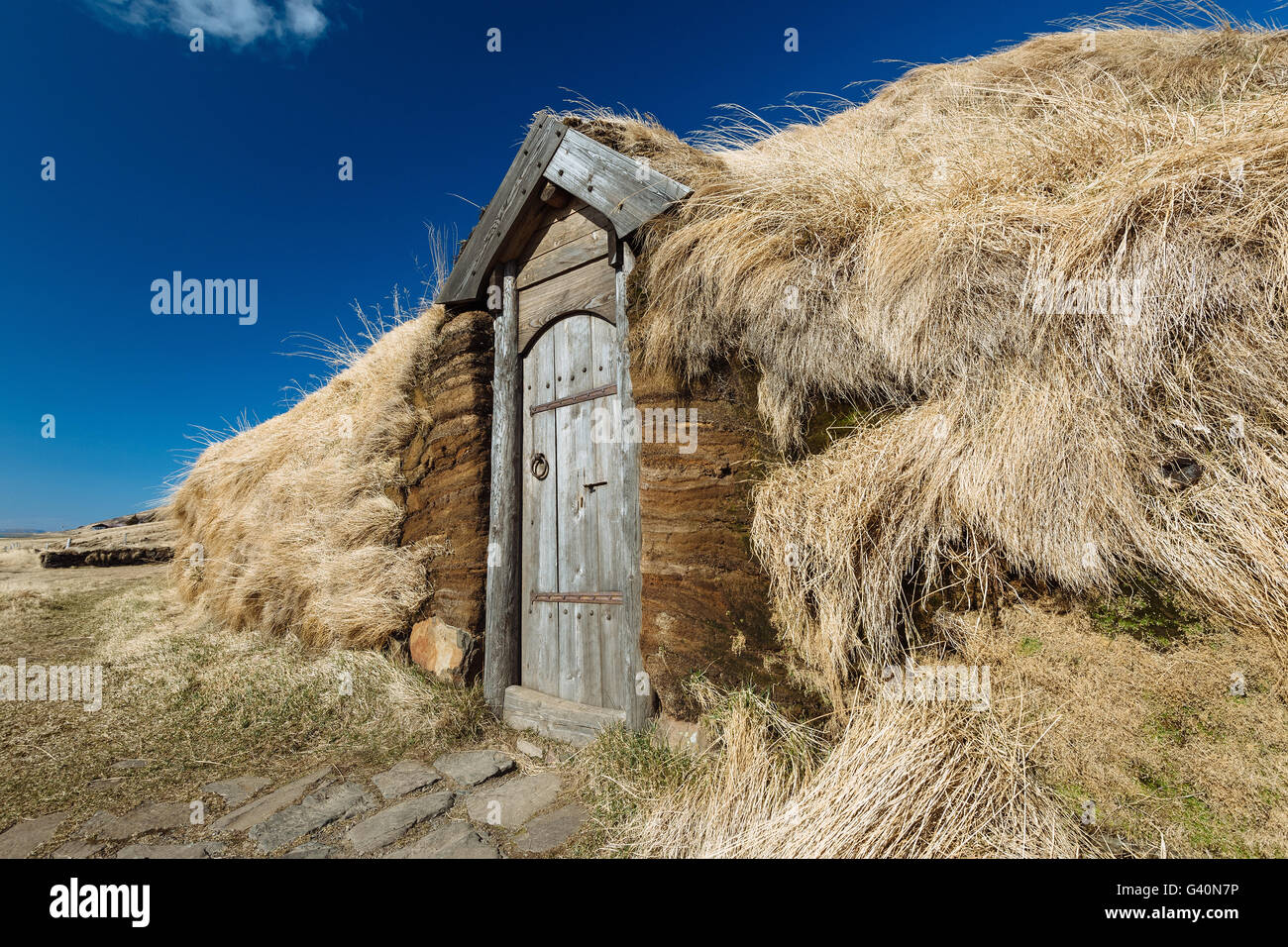 Replica of Viking longhouse, Eiríksstaðir, Iceland Stock Photo - Alamy