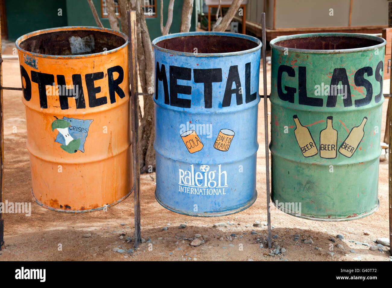 Large recycle bin recycling hi-res stock photography and images - Alamy