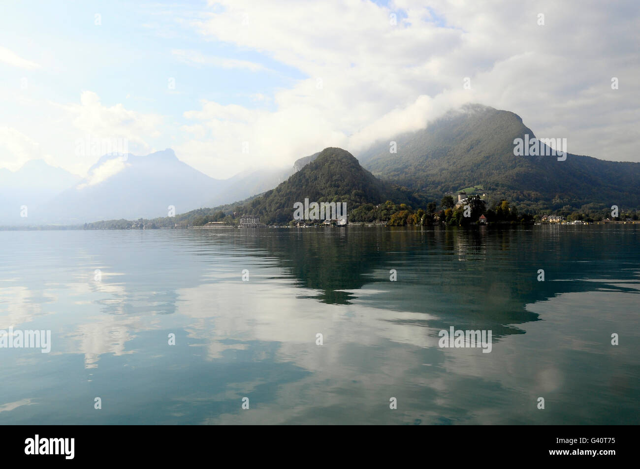 Annecy lake france hi-res stock photography and images - Alamy
