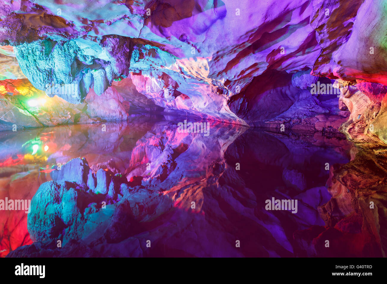 China caves, karst landforms Stock Photo - Alamy