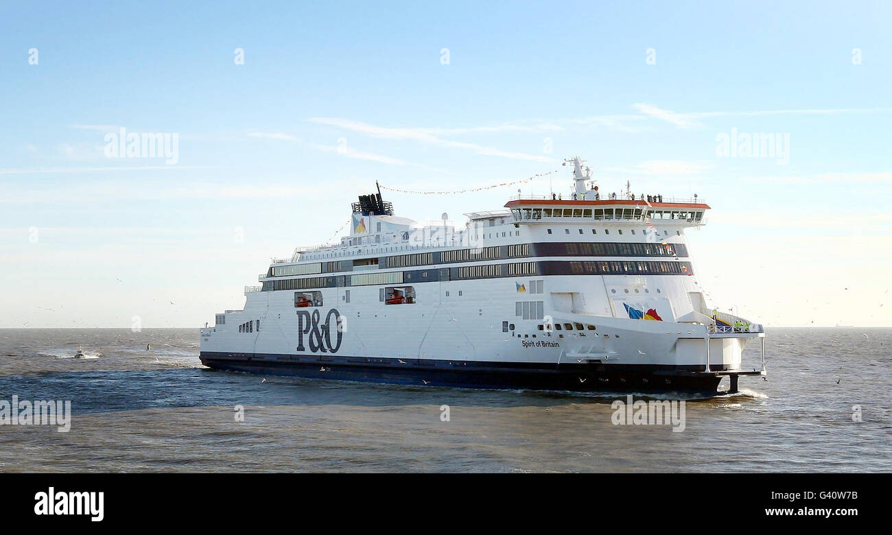 Spirit of Britain ferry Stock Photo - Alamy