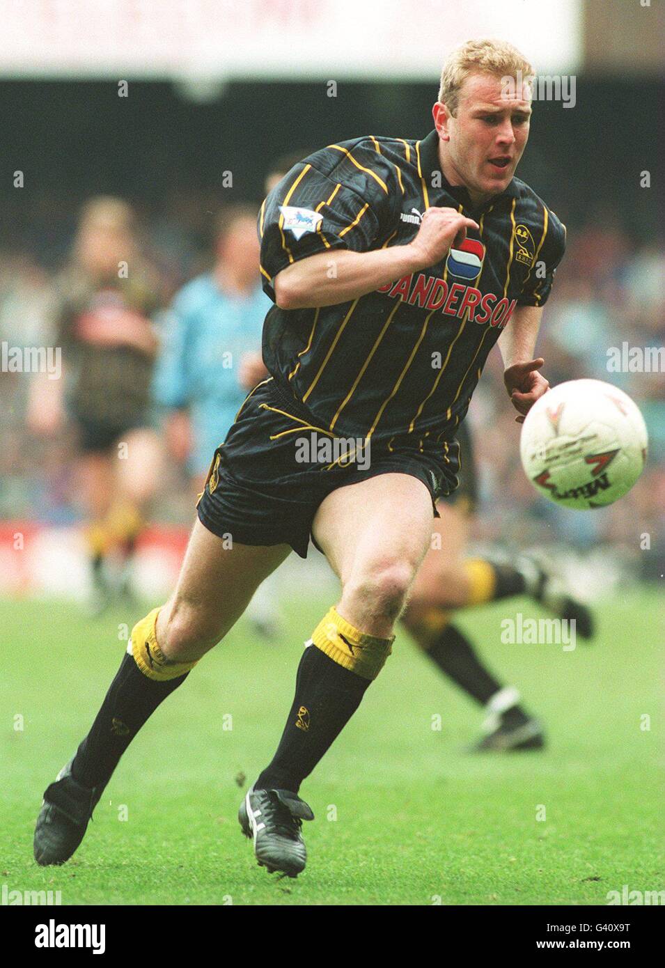 Gordon watson sheffield wednesday hi-res stock photography and images ...