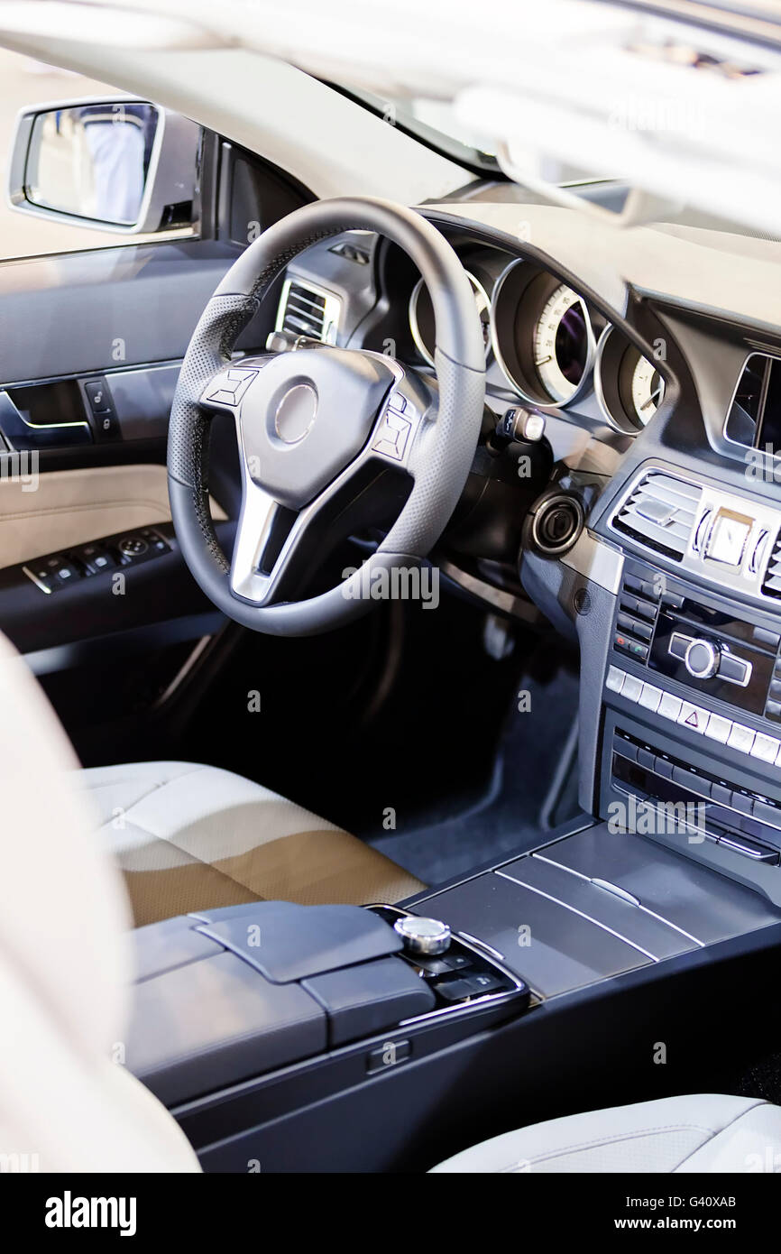 Armatures hi-res stock photography and images - Alamy