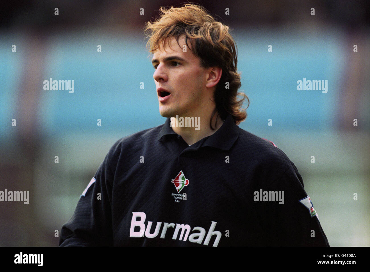 Who first player wear number 40 shirt in premier league hi-res stock ...