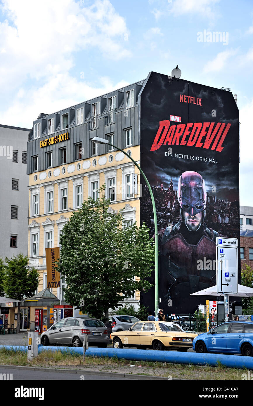 Section street art on hi-res stock photography and images - Alamy