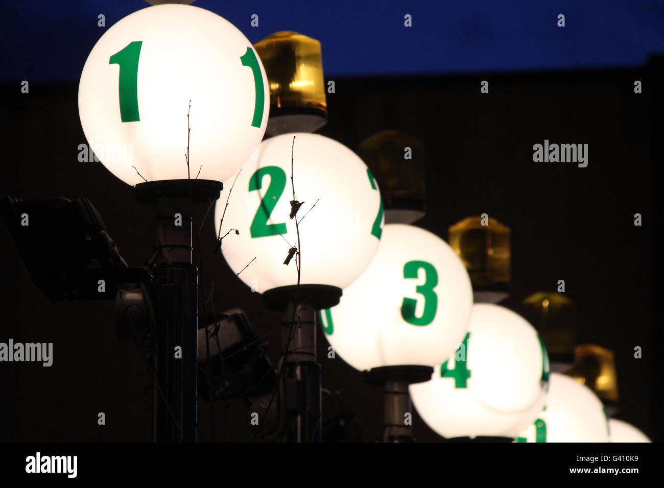Street light lamppost one lamp hi-res stock photography and images - Alamy