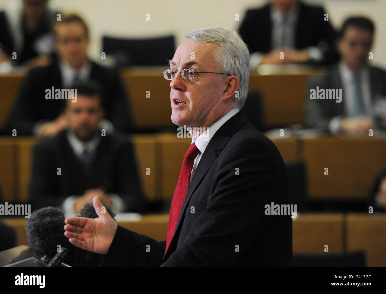 Sir john vickers hi-res stock photography and images - Alamy