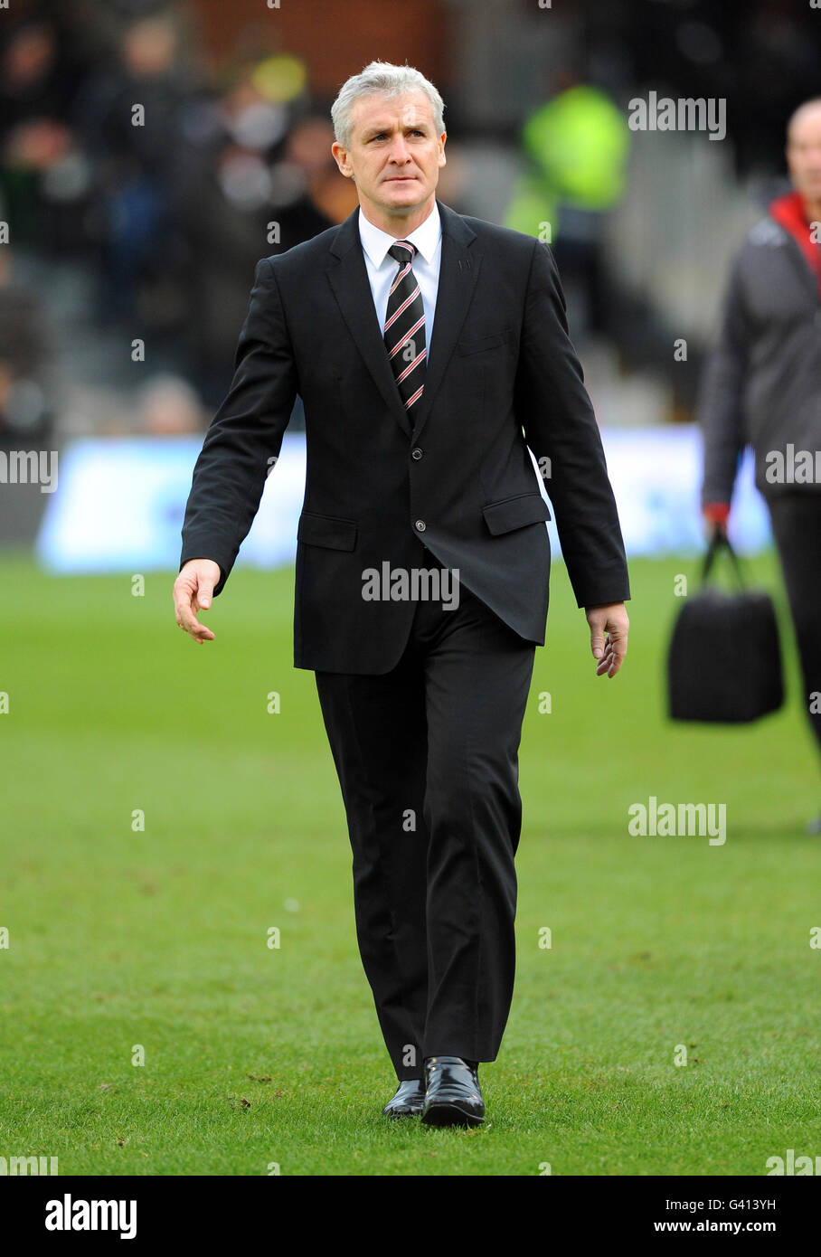Football soccer fulham full length suit walking mangms datacoapplies ...