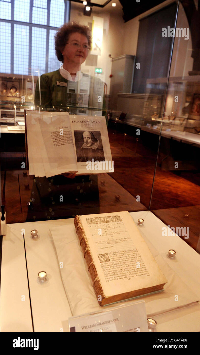 Shakespeare's first folio Stock Photo - Alamy