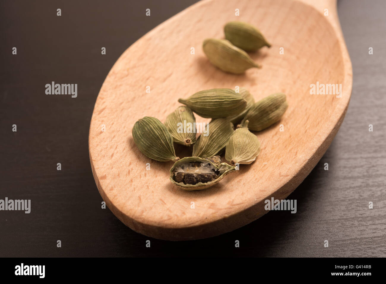 Malabar cardamom hi-res stock photography and images - Alamy