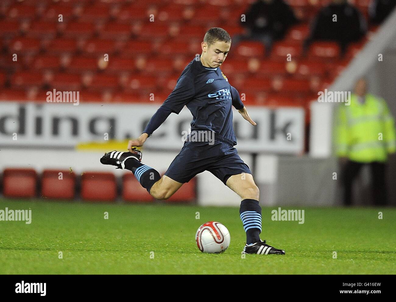 Paul clowes hi-res stock photography and images - Alamy