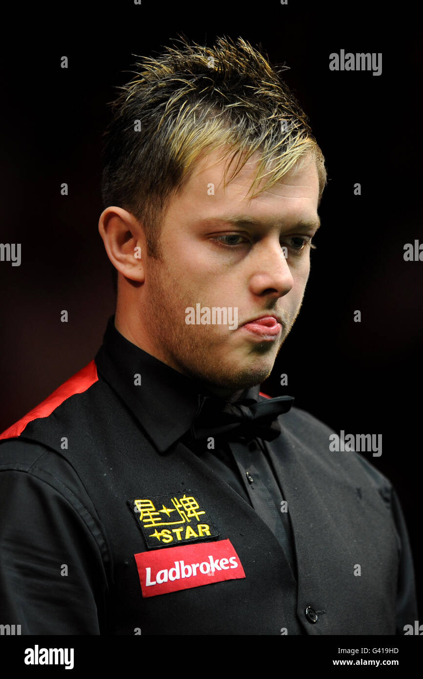 Ampics snooker head shot headshot portrait hi-res stock photography and ...