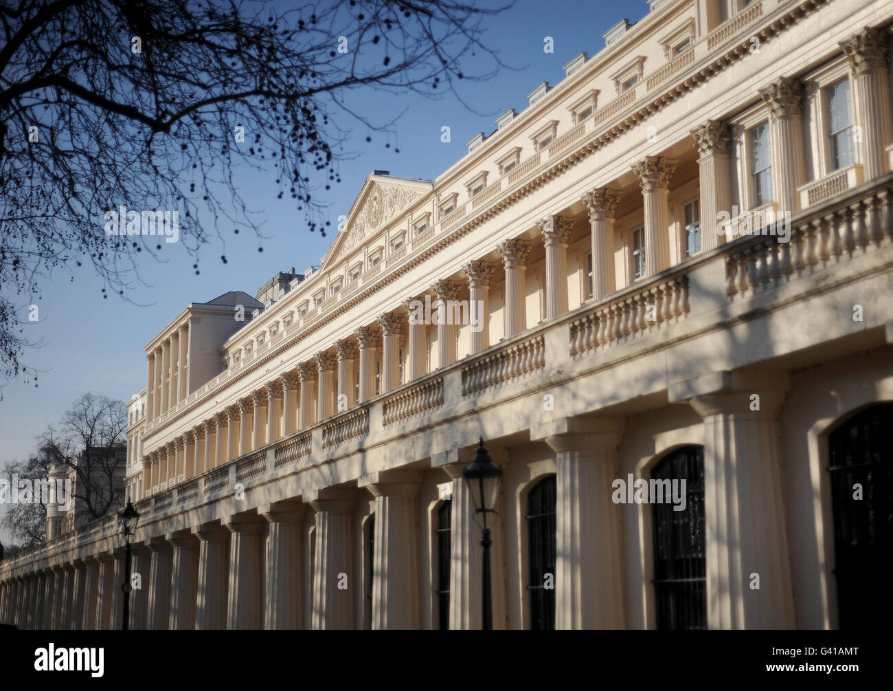 Carlton house terrace hi-res stock photography and images - Alamy
