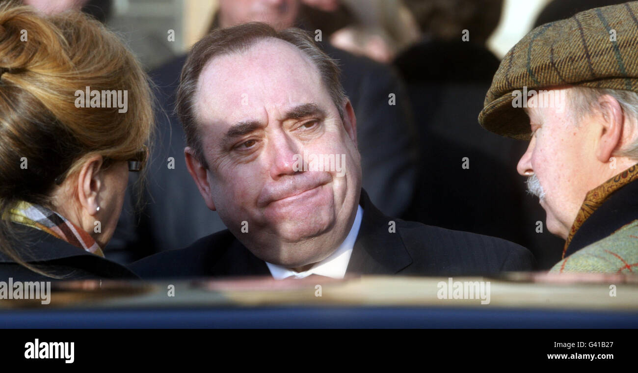 Gerry Rafferty funeral Stock Photo - Alamy