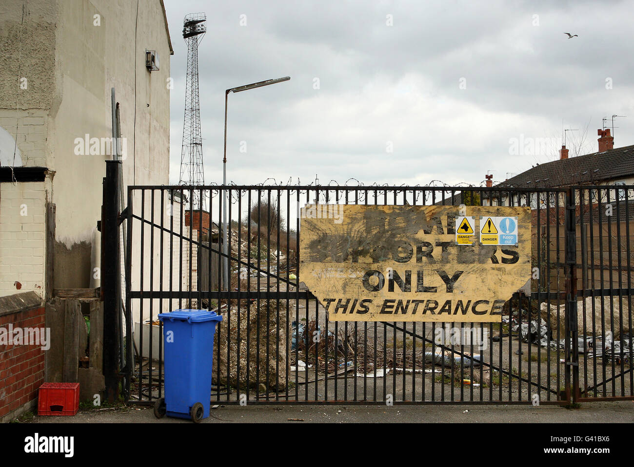 Soccer - Old Football Grounds - Hull City - Boothferry Park Stock Photo ...