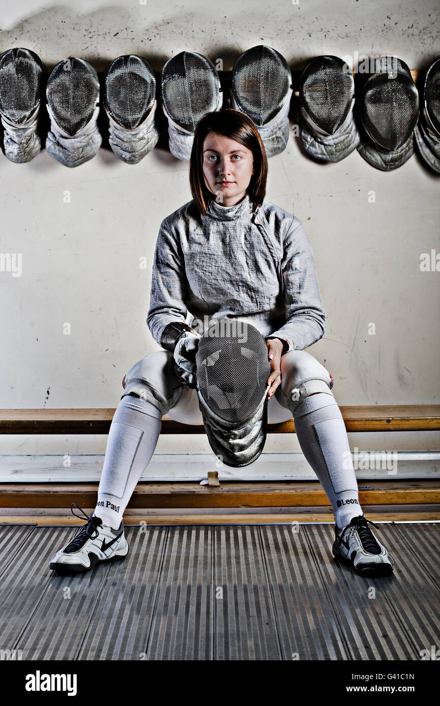 Olympics chrystall nicoll fencing feature brentwood school hi-res stock ...