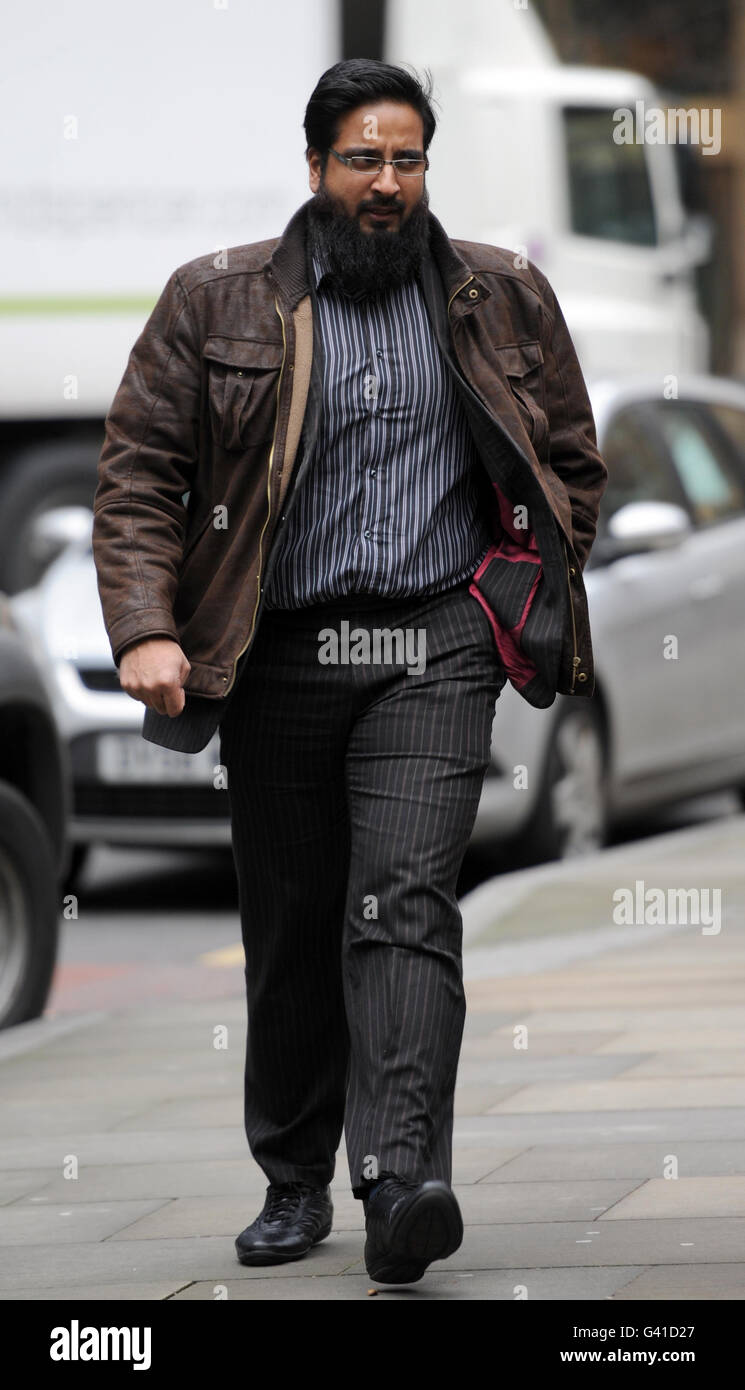 Kamran malik arrives at southwark crown court hi-res stock photography ...