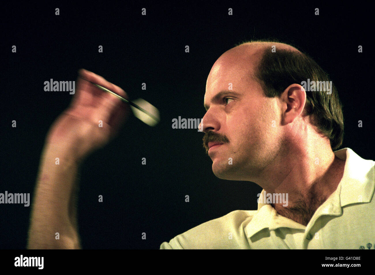 WORLD MATCHPLAY DARTS. LARRY BUTLER, USA Stock Photo - Alamy