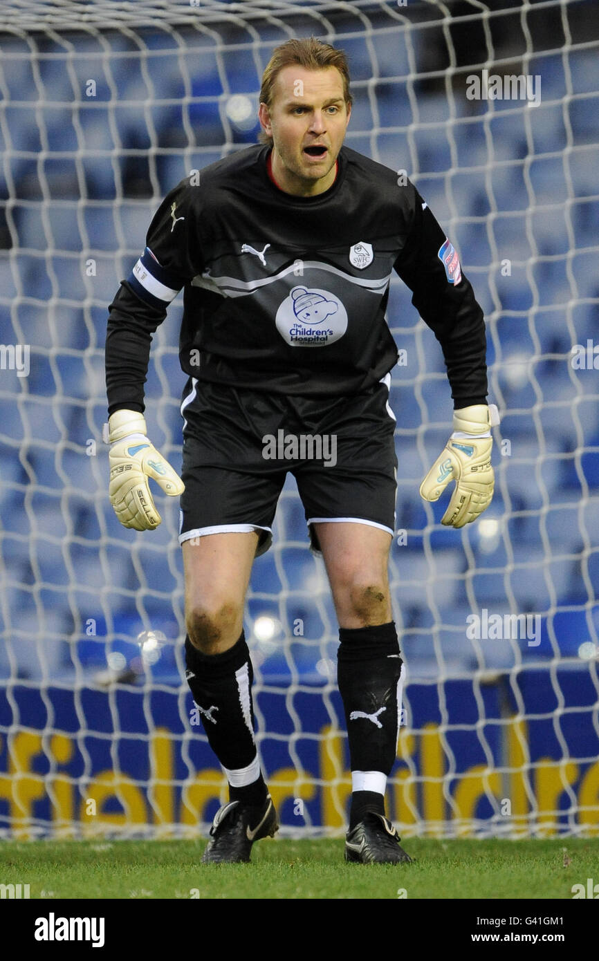 Sheffield wednesday goalkeeper nicky weaver hi-res stock photography ...