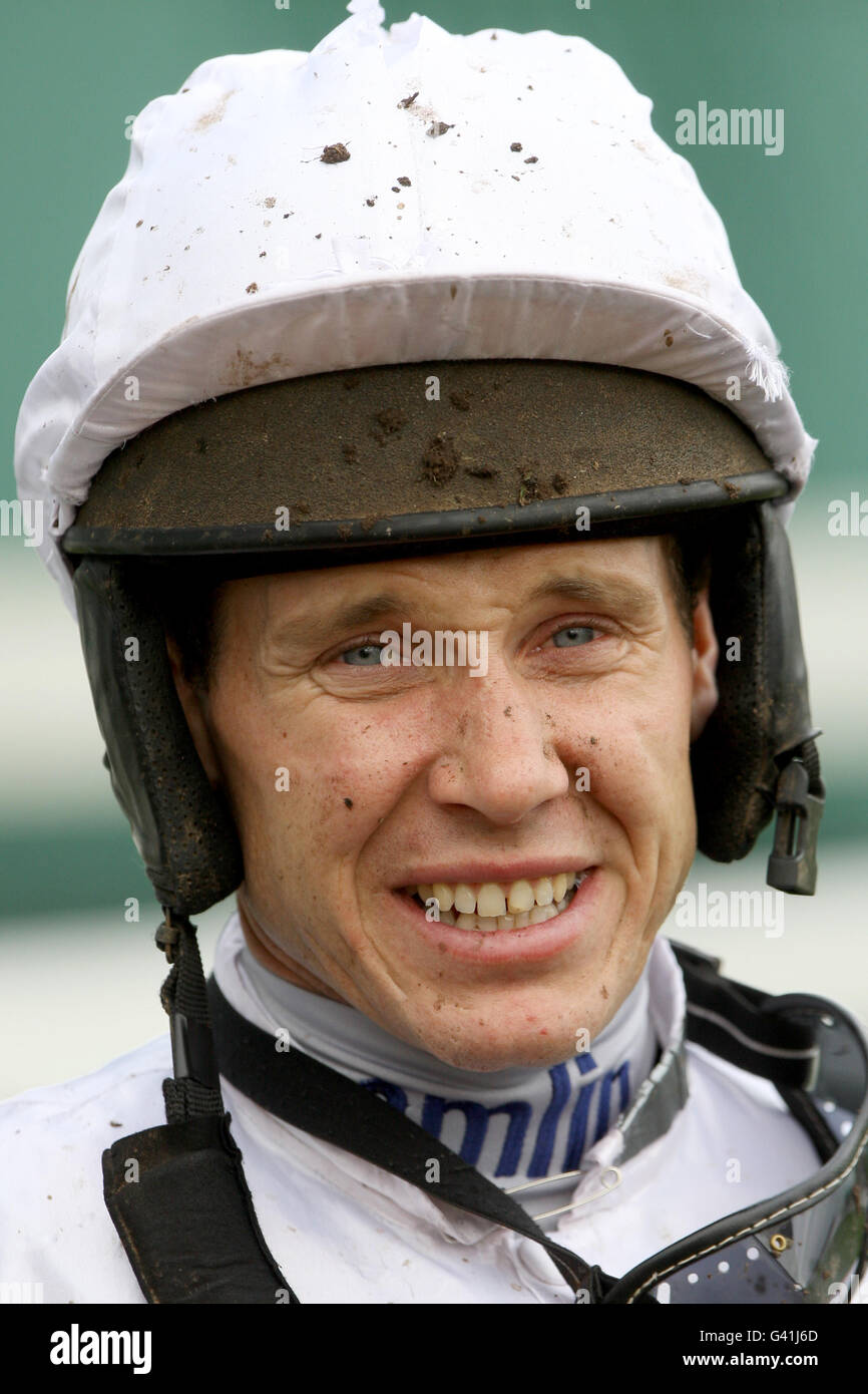Horse Racing - Uttoxeter Racecourse Stock Photo - Alamy