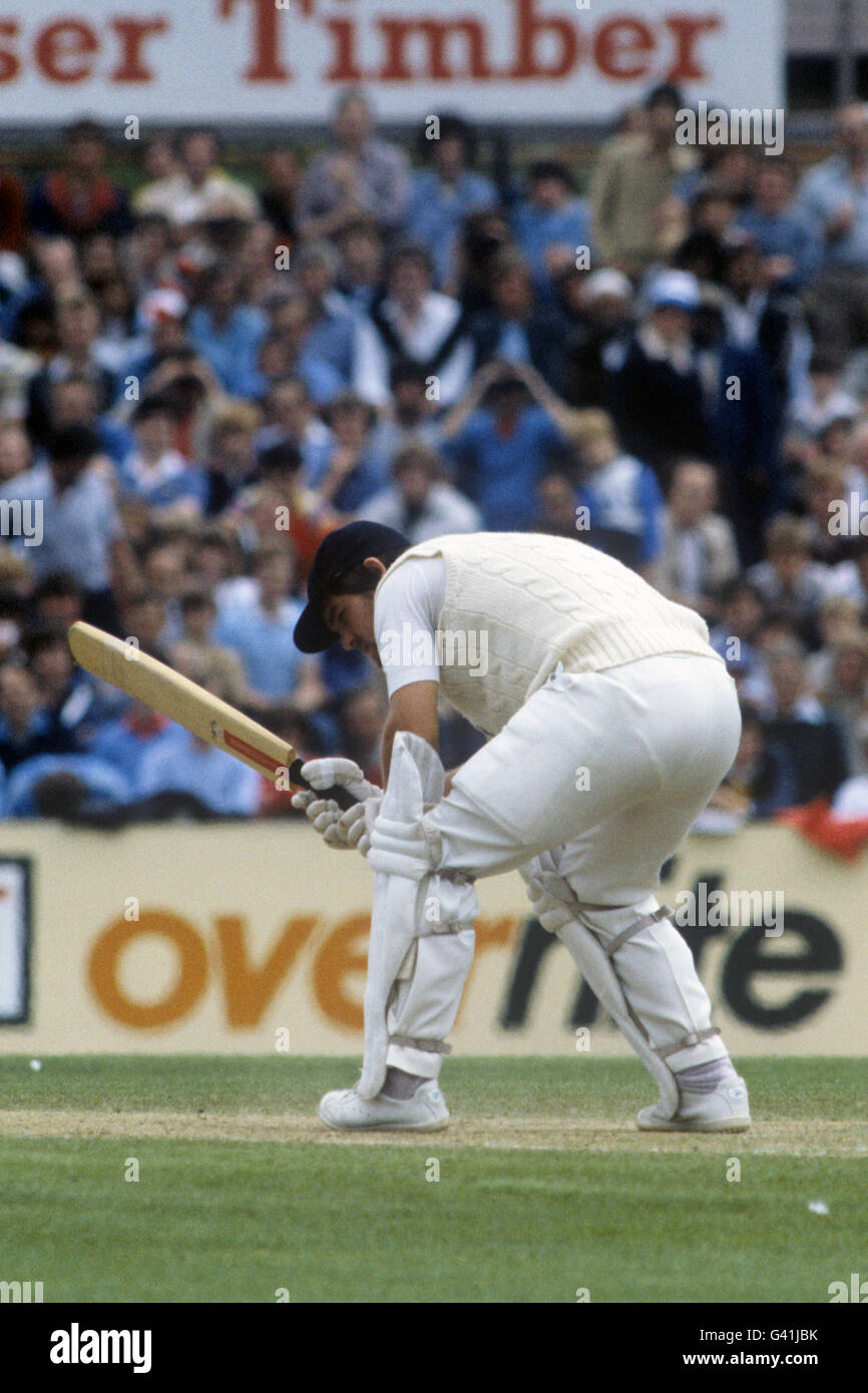 Cricket - The Ashes - Fifth Test - Day One - England v Australia - Old ...