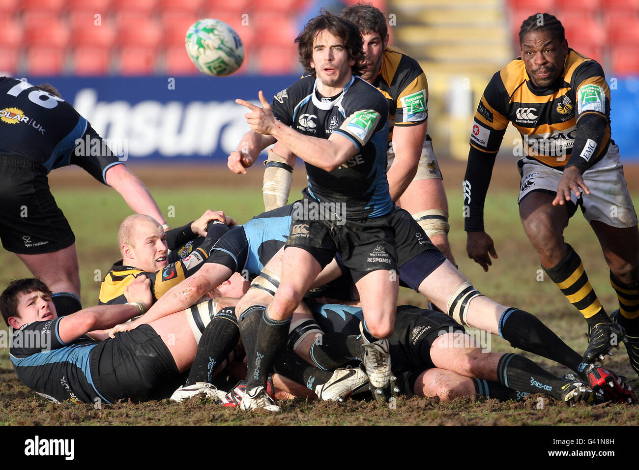 Glasgows colin gregor releases the ball from a ruck hi-res stock ...