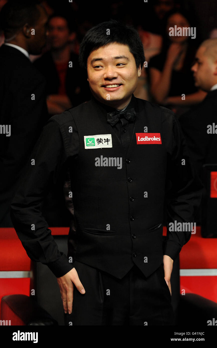 China ampics hi-res stock photography and images - Alamy