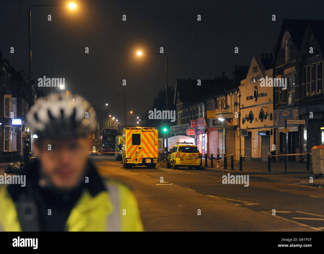 Teenager stabbed to death Stock Photo - Alamy