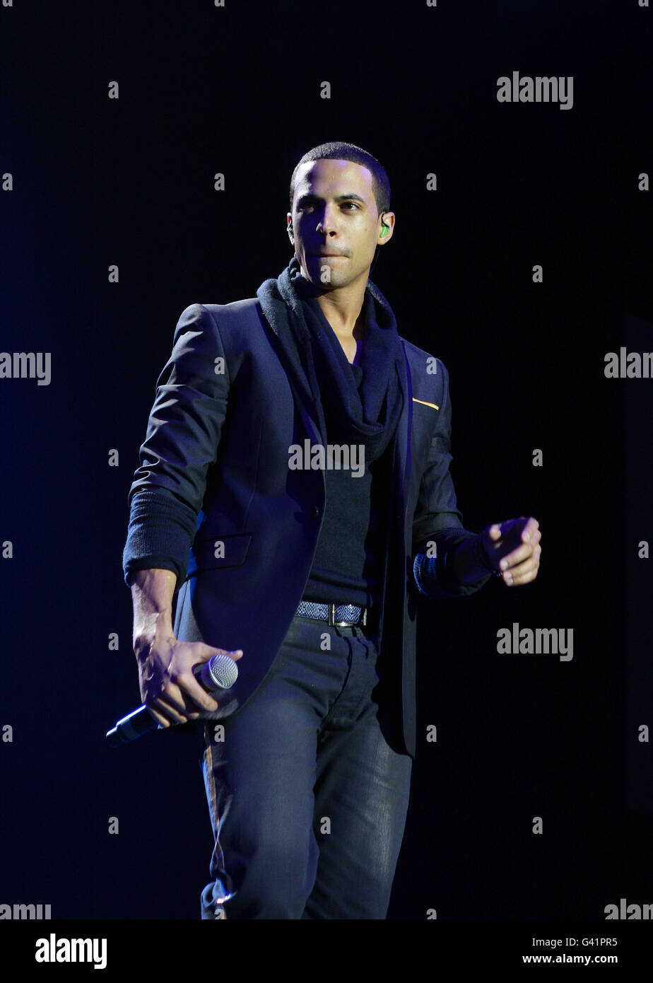 Jls live manchester hi-res stock photography and images - Alamy