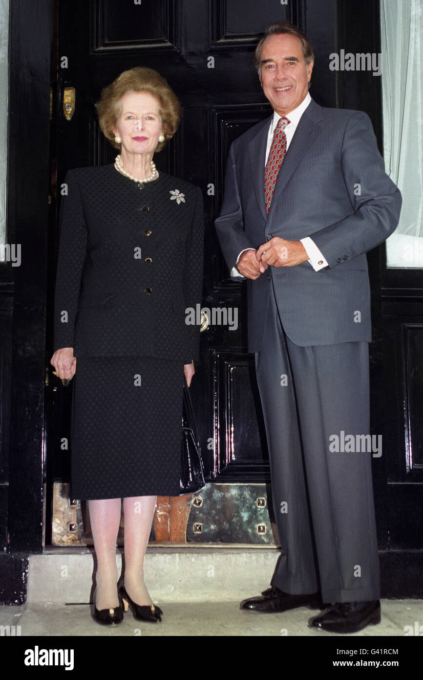 ROBERT DOLE & MARGARET THATCHER Stock Photo - Alamy