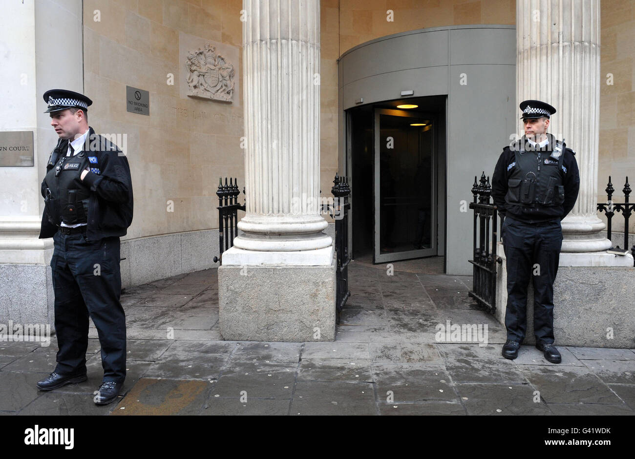 Police outside Bristol Crown Court where Vincent Tabak the man accused ...