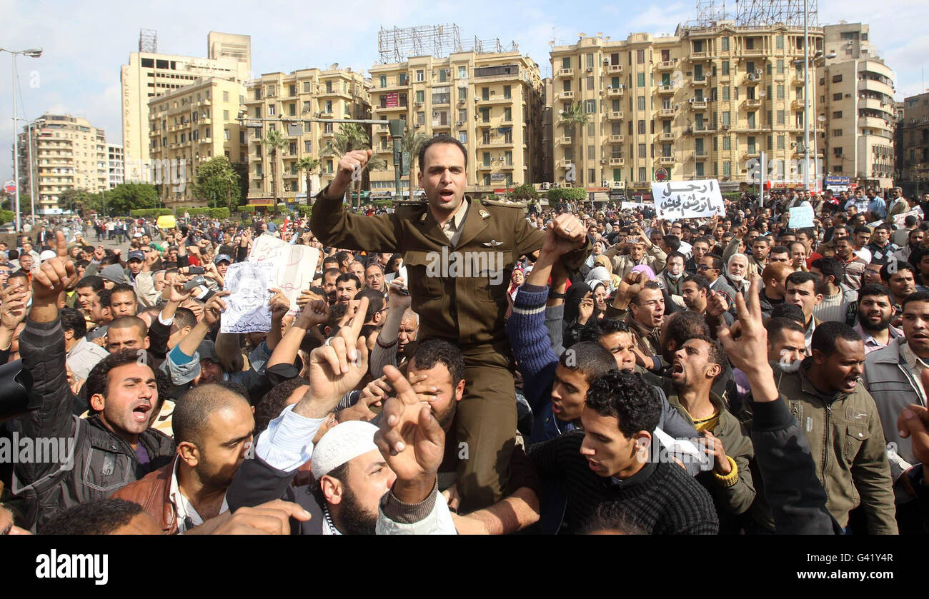 Officer of the egyptian army hi-res stock photography and images - Alamy