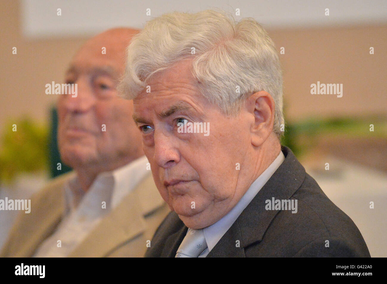 Popular programme hi-res stock photography and images - Alamy