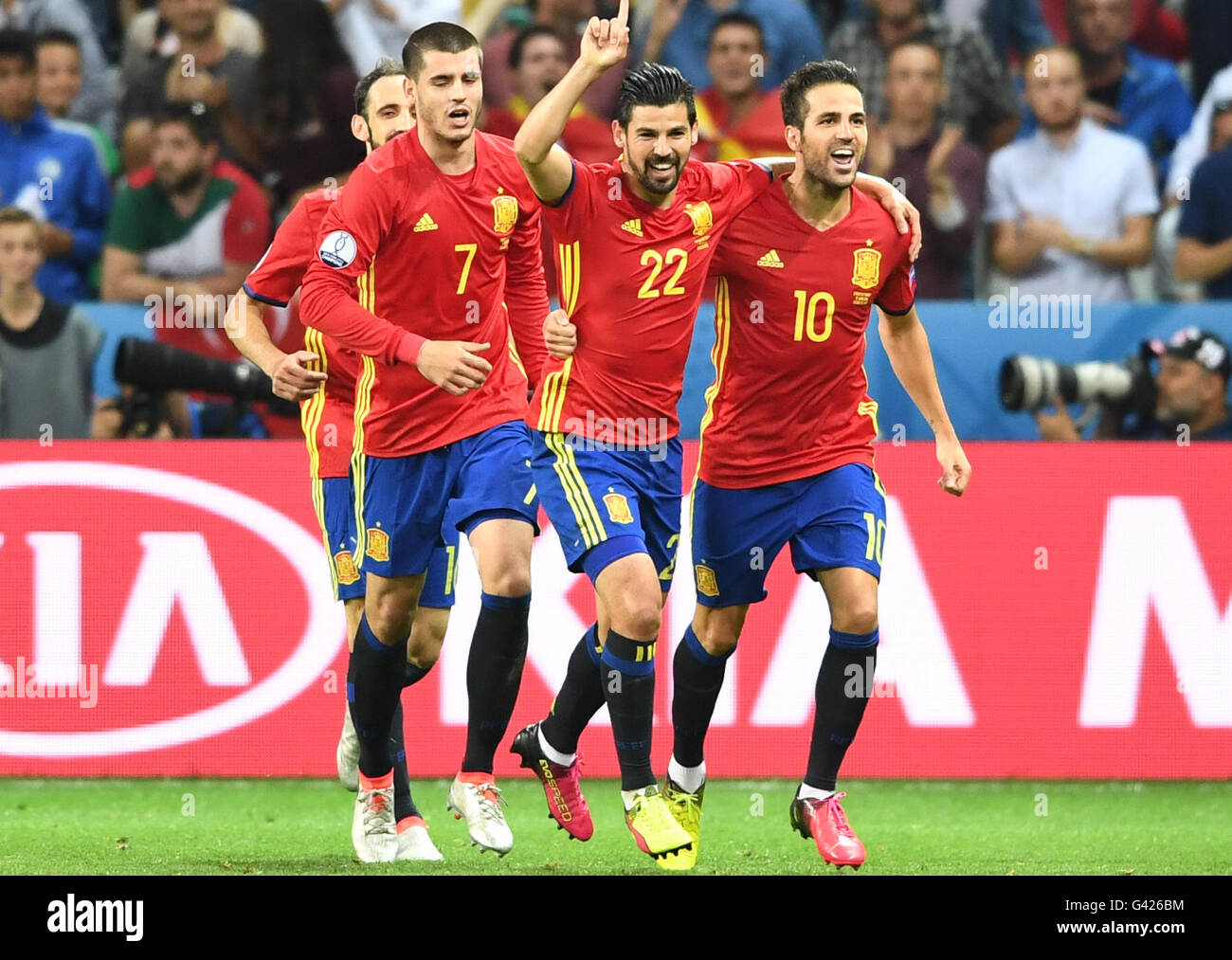Nice, France. 17th June, 2016. Nolito (C) of Spain celebrates with ...