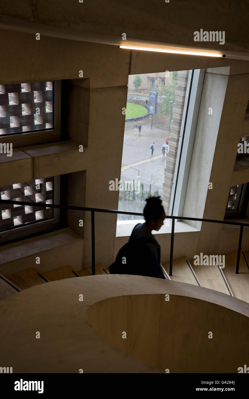 London,UK.17th June 2016. Visitors at the new Tate Modern extension ...