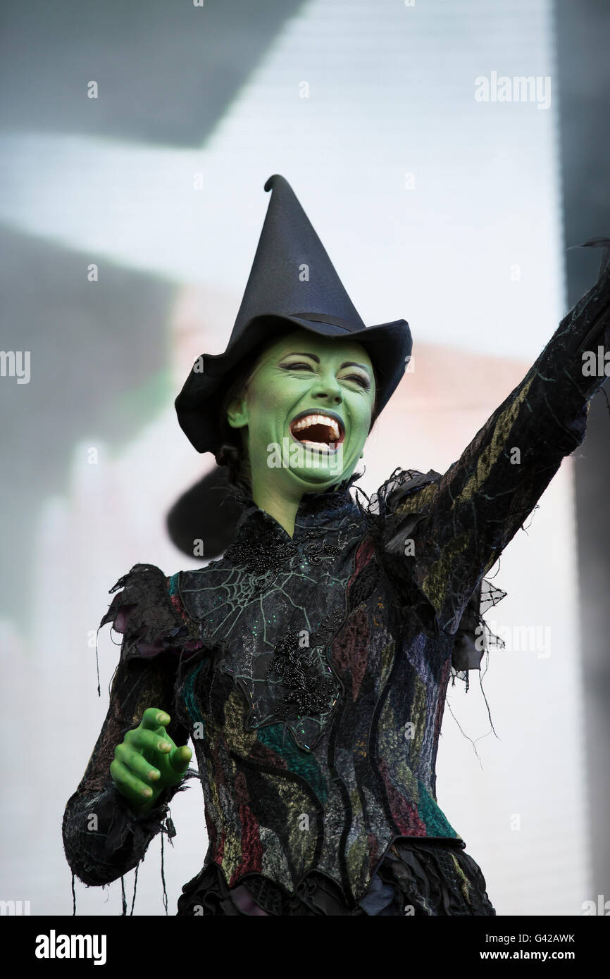 Trafalgar Square London, UK. 18th June, 2016. Wicked on stage at West ...