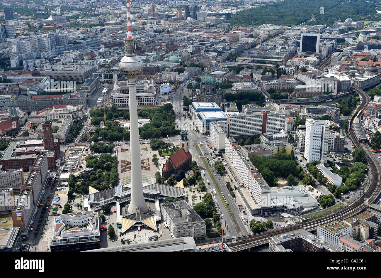 Picture shows east berlin hi-res stock photography and images - Alamy
