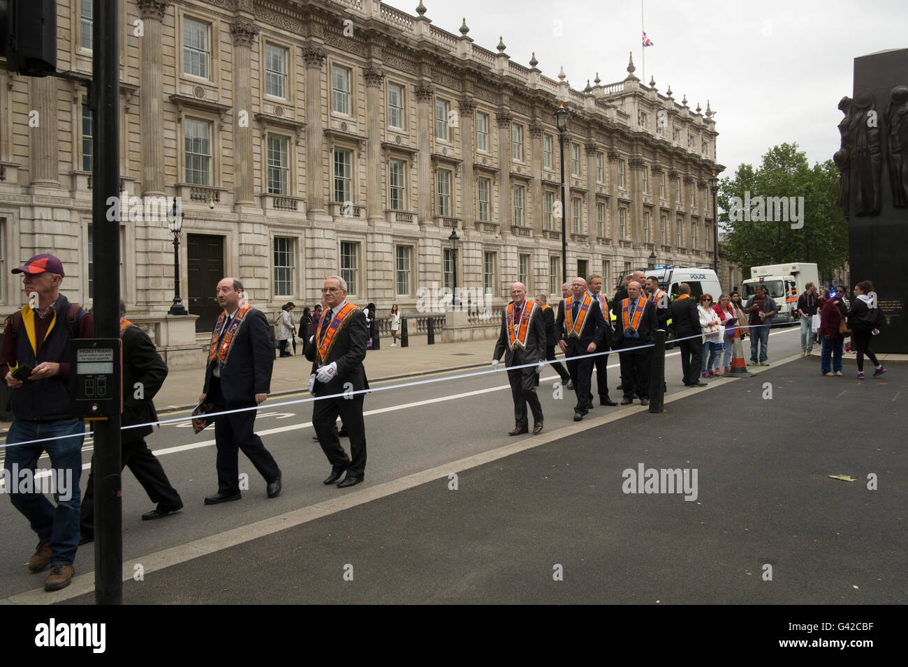 English orange order hi-res stock photography and images - Alamy