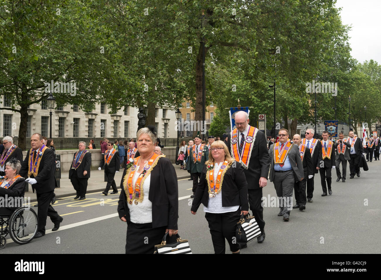 Orangemen protest parade hi-res stock photography and images - Alamy