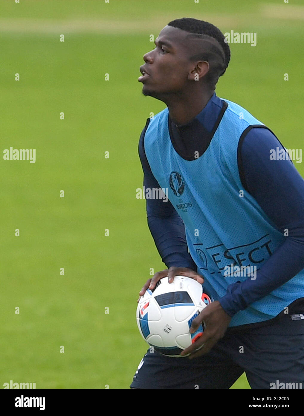 Paul Pogba of France shows a new haircut during a training session of ...