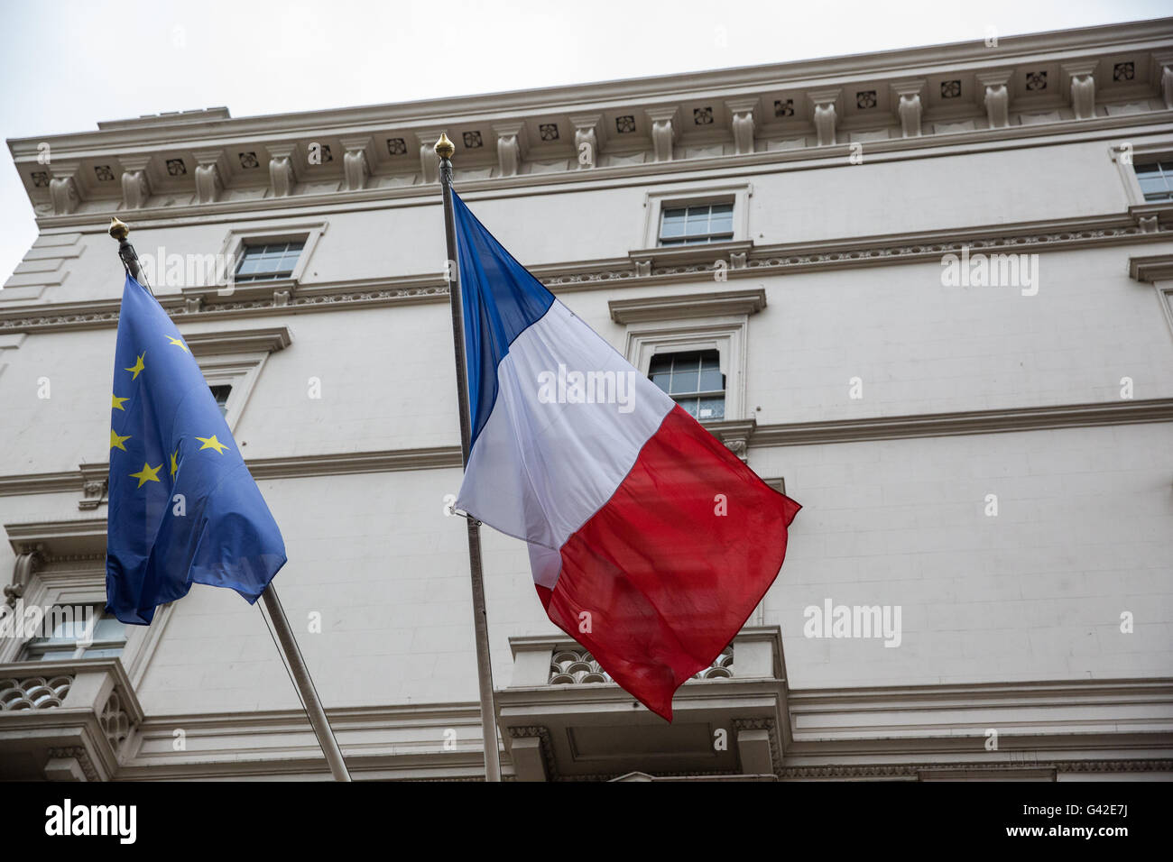 London, UK. 18th June, 2016. The flags of France and the European Union ...