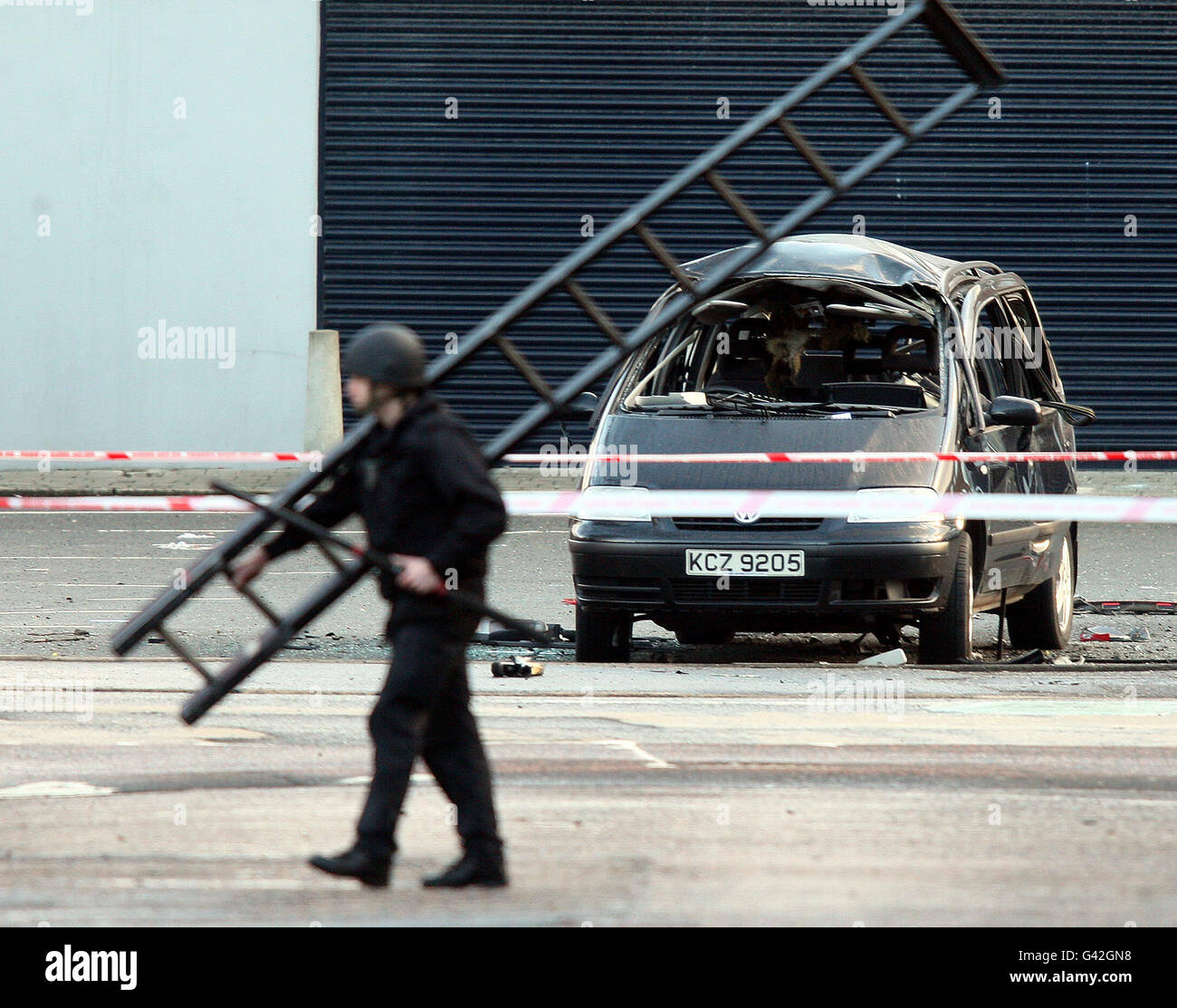 Bomb alert in Belfast Stock Photo - Alamy