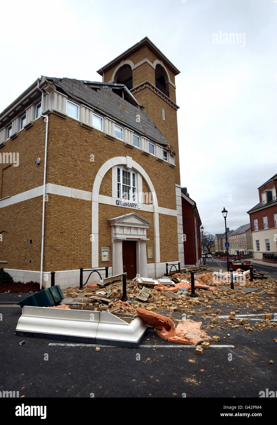 Dickens Heath library in Solihull is studied for further unsafe ...