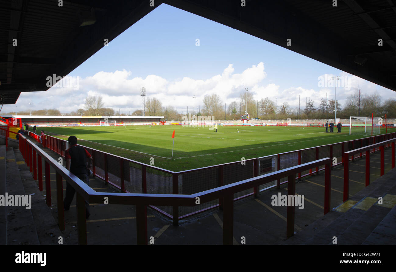 Soccer blue square premier league crawley town wrexham broadfield ...